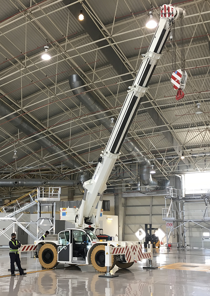 MRO Middle East visitors get lift from Manitex Valla - Valla Cranes